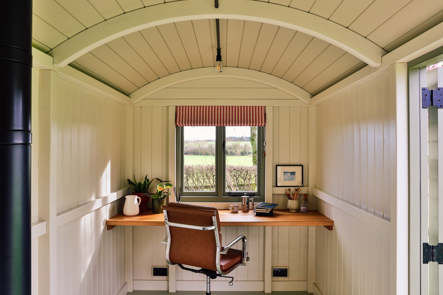 Huts Available Now | Red Sky Shepherd's Huts — Red Sky Shepherd's Huts