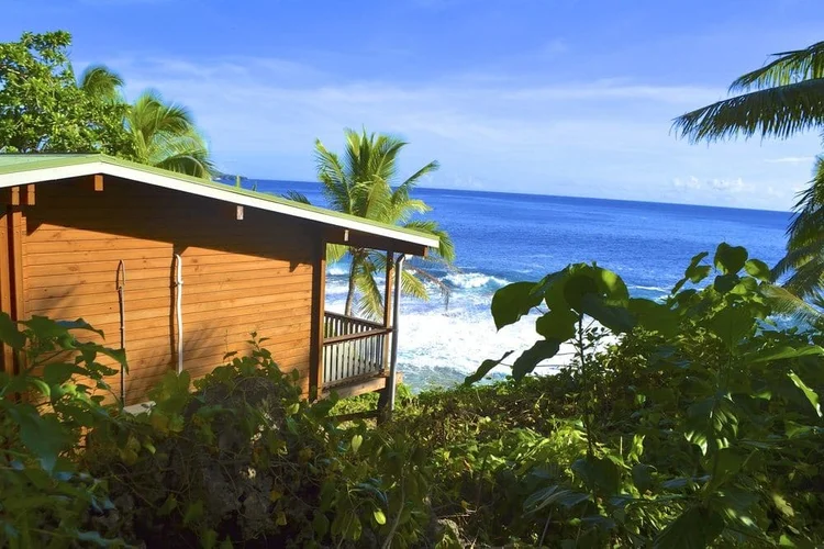 NIUE — I AM WATER Ocean Travel