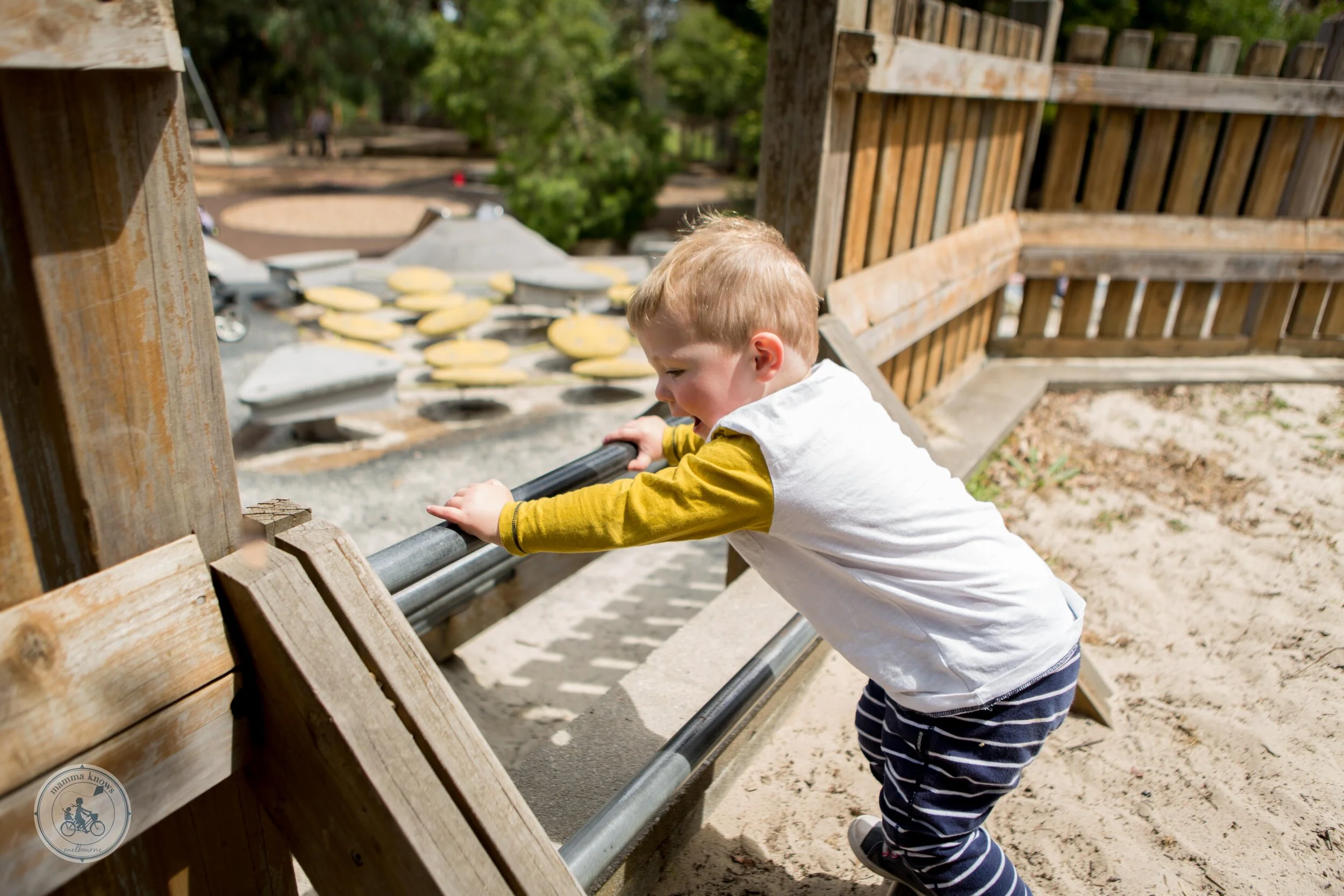 tim neville arboretum, ferntree gully — mamma knows east