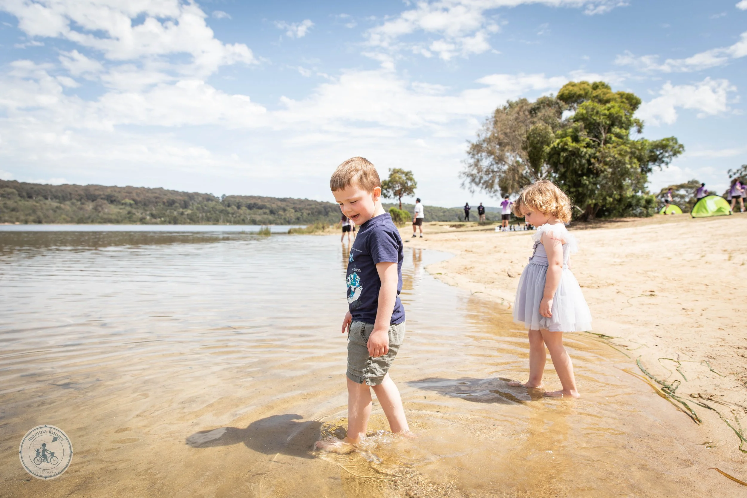 lysterfield lake, lysterfield — mamma knows east