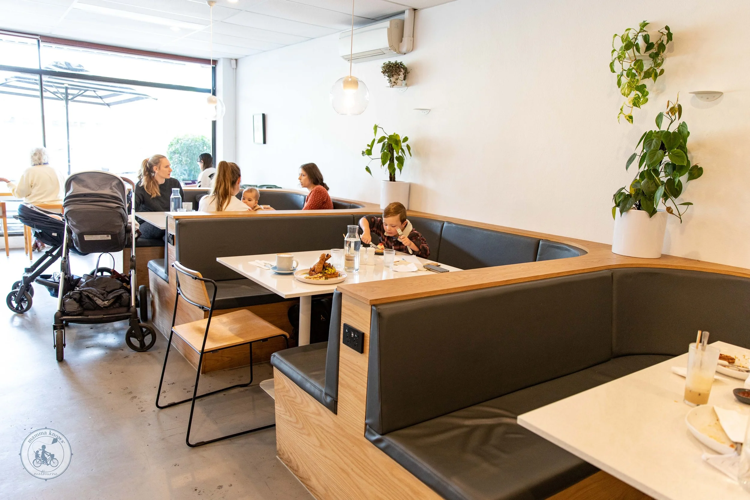 lorna cafe, ferntree gully — mamma knows east