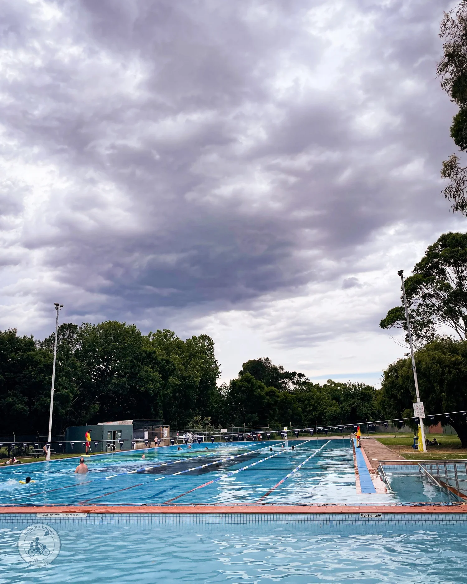 Lilydale Outdoor Pool, Lilydale — mamma knows east