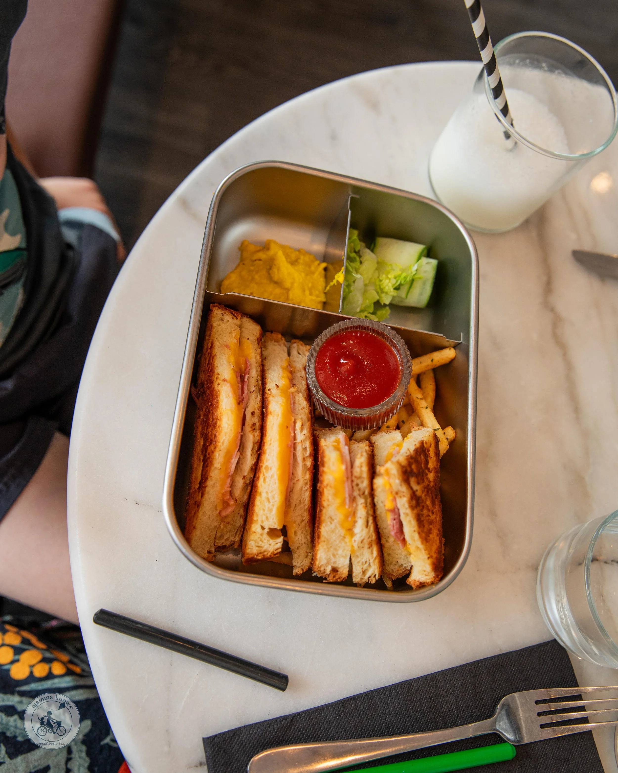 Eugene's Cafe, Wantirna — mamma knows east