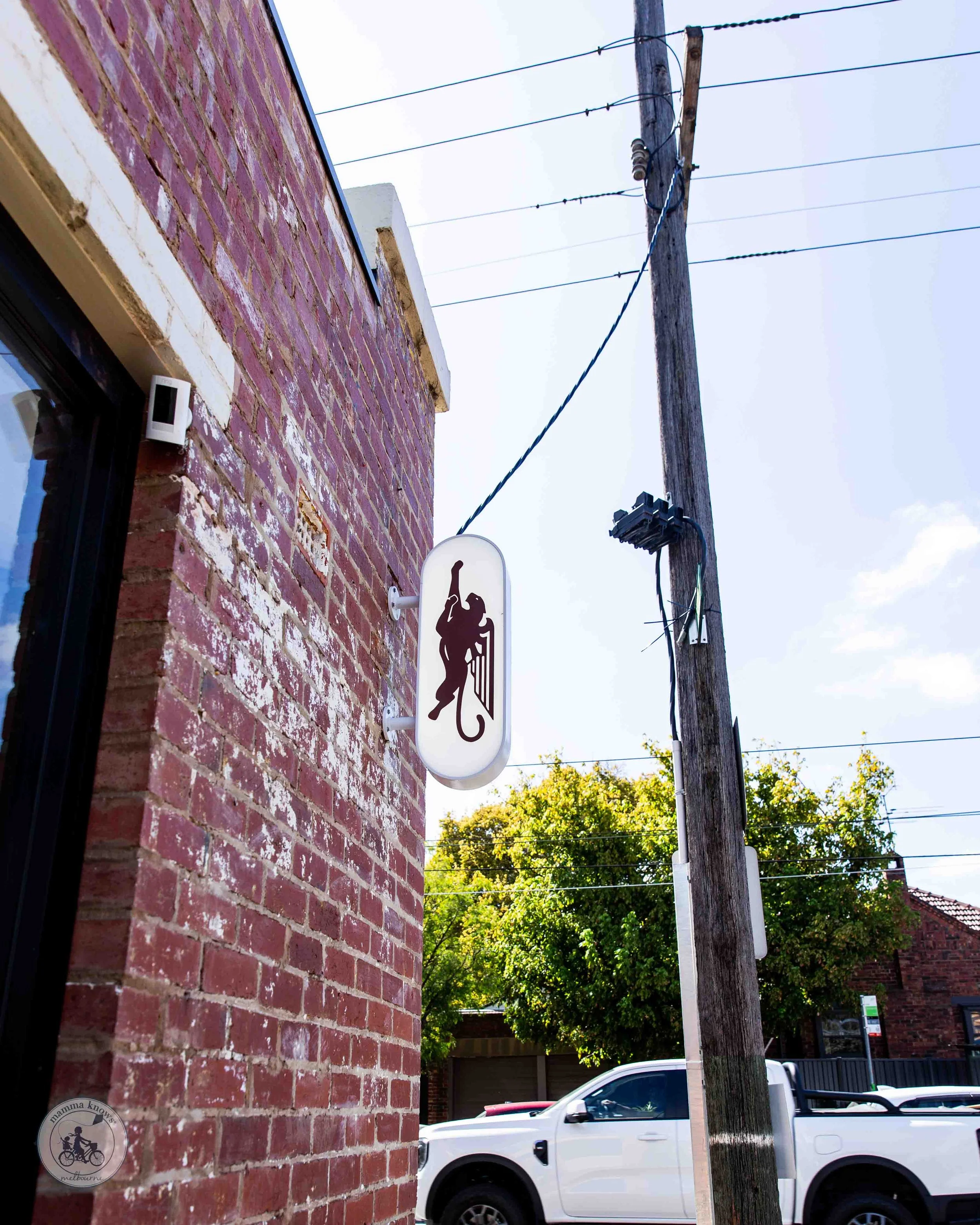 Barry's Garage, Kew — mamma knows east