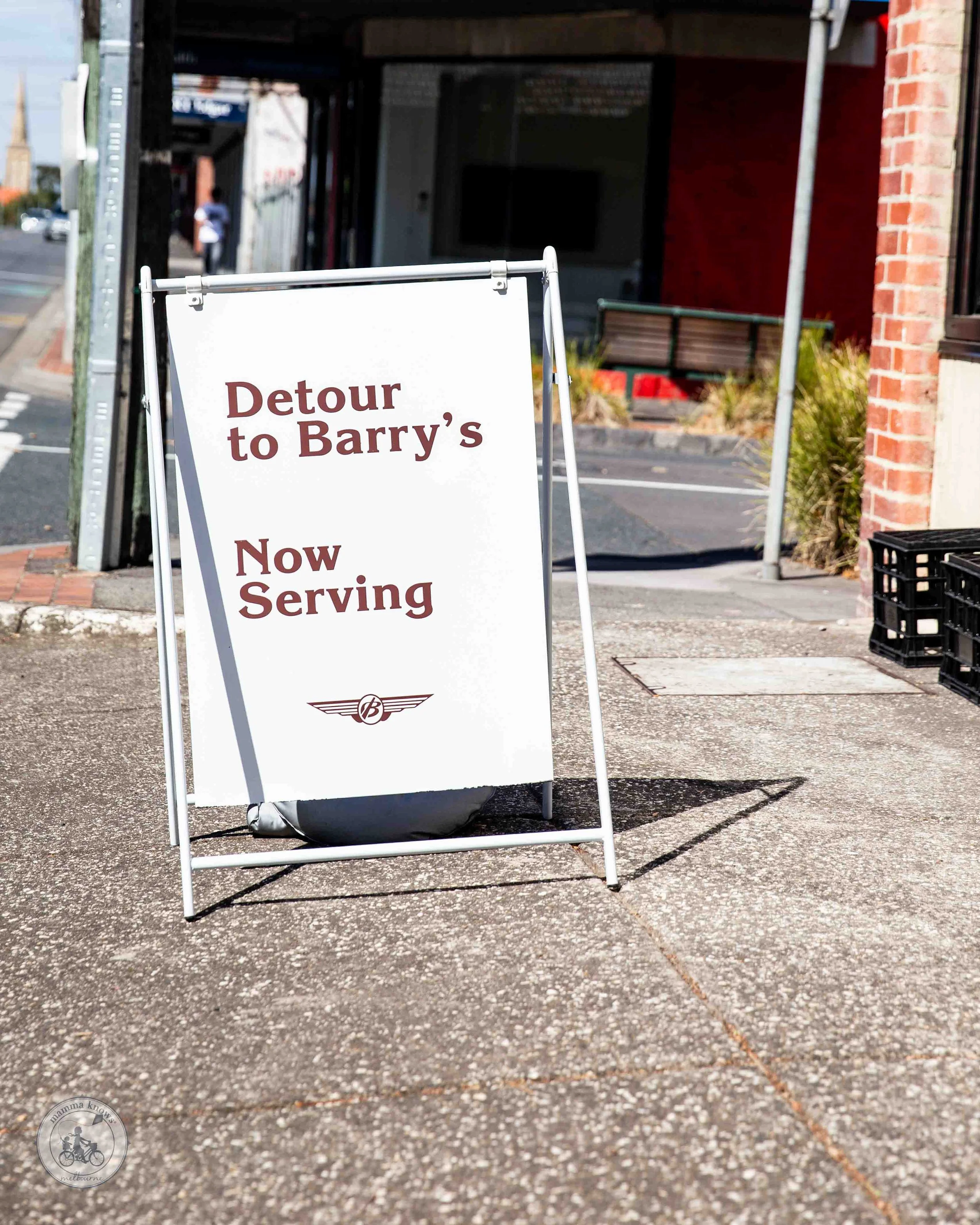 Barry's Garage, Kew — mamma knows east