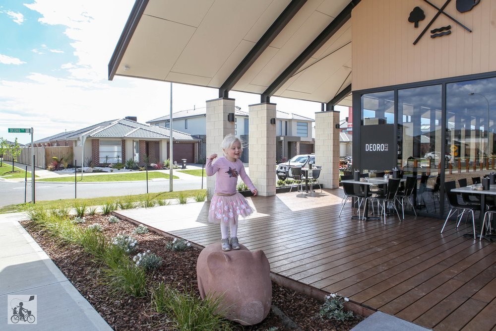 Vista Park Bee Playground, Clyde North — mamma knows east
