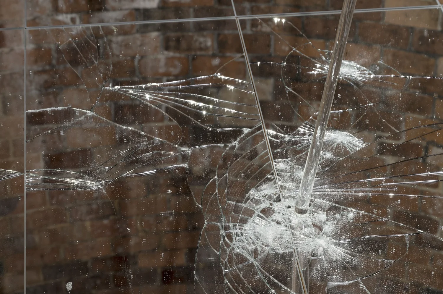'Robert Fielding: Nyaru' at Canberra Glassworks — Art Monthly Australasia
