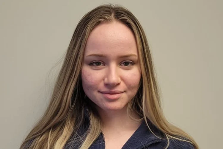 Jennifer Blight's Instagram, Twitter & Facebook on IDCrawl