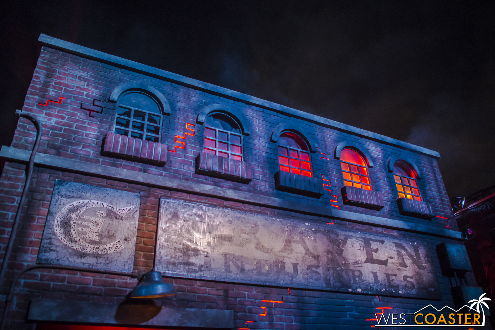 Universal Studios Hollywood Halloween Horror Nights 2016: Mazes Part 2 ...