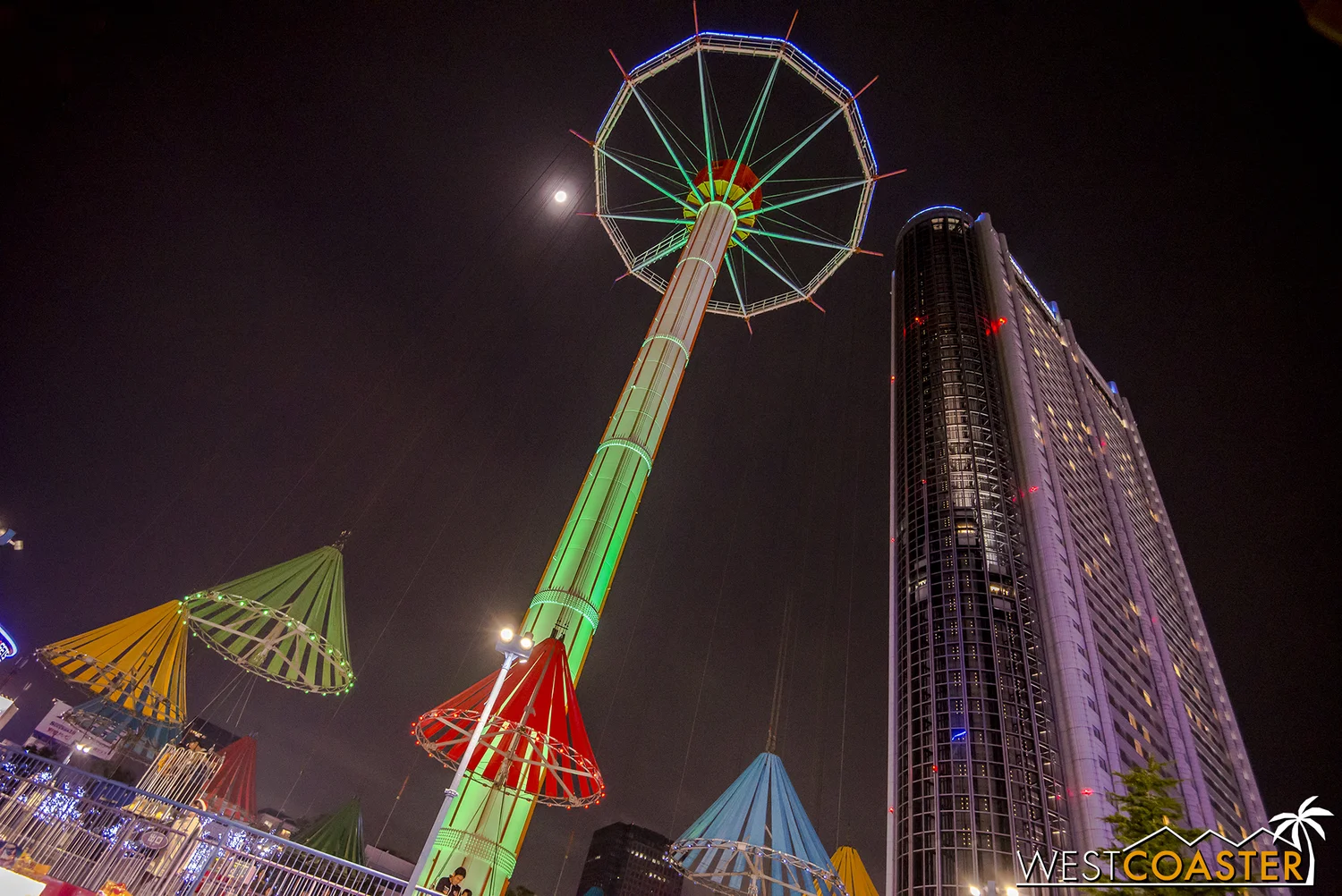 Tokyo Dome City Attractions — Restcoaster