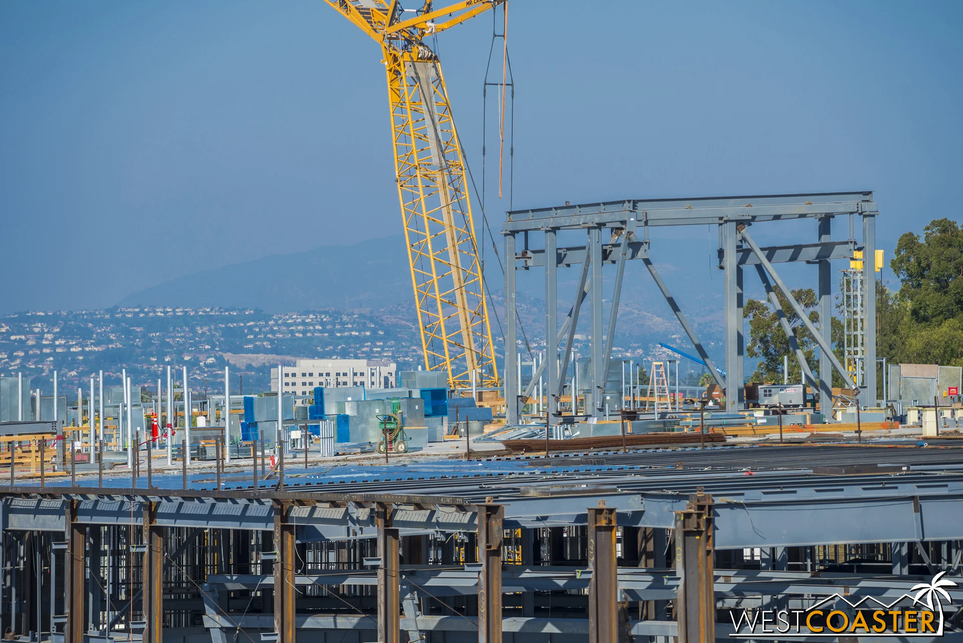 Disneyland Resort Update: Crane-Mania!! — Restcoaster