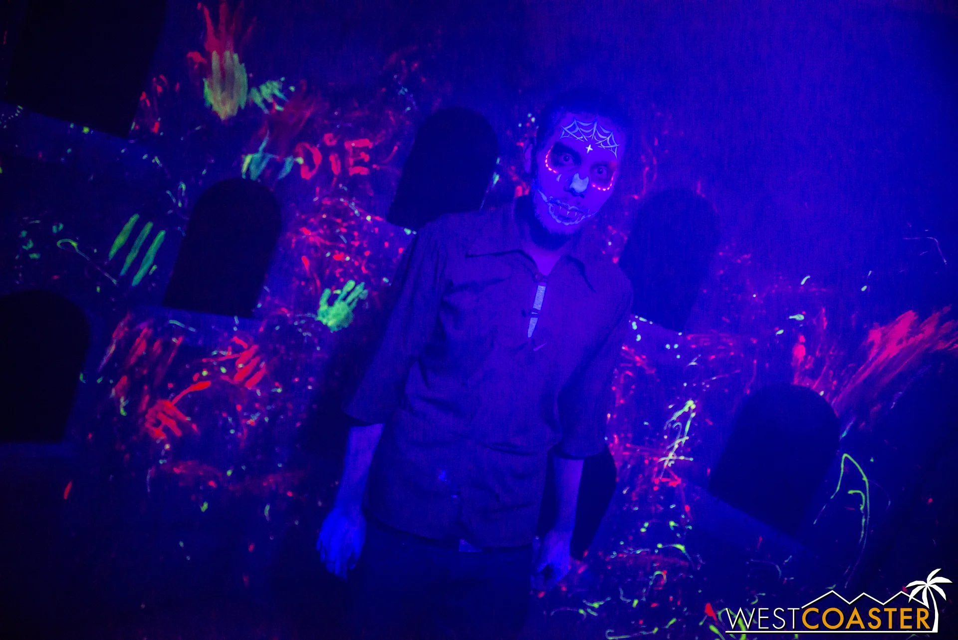 Six Flags Magic Mountain Fright Fest 2017: Mazes — Westcoaster