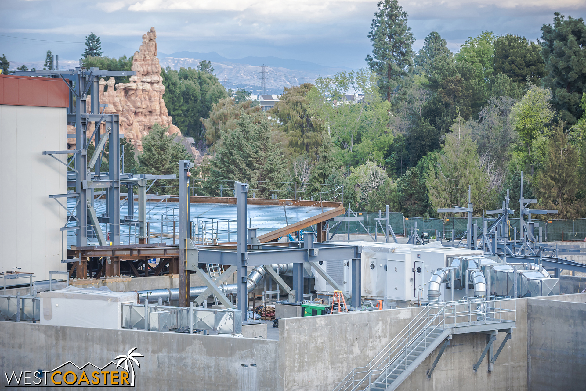 Disneyland Resort Update: Yet Another Construction Project — Westcoaster