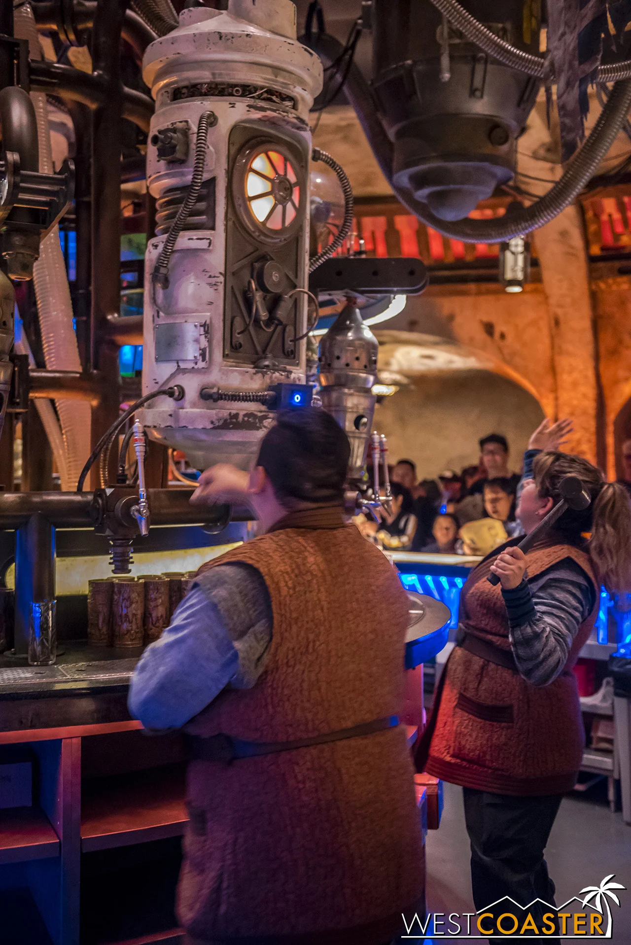 Star Wars: Galaxy's Edge - Foods and Brews — Westcoaster