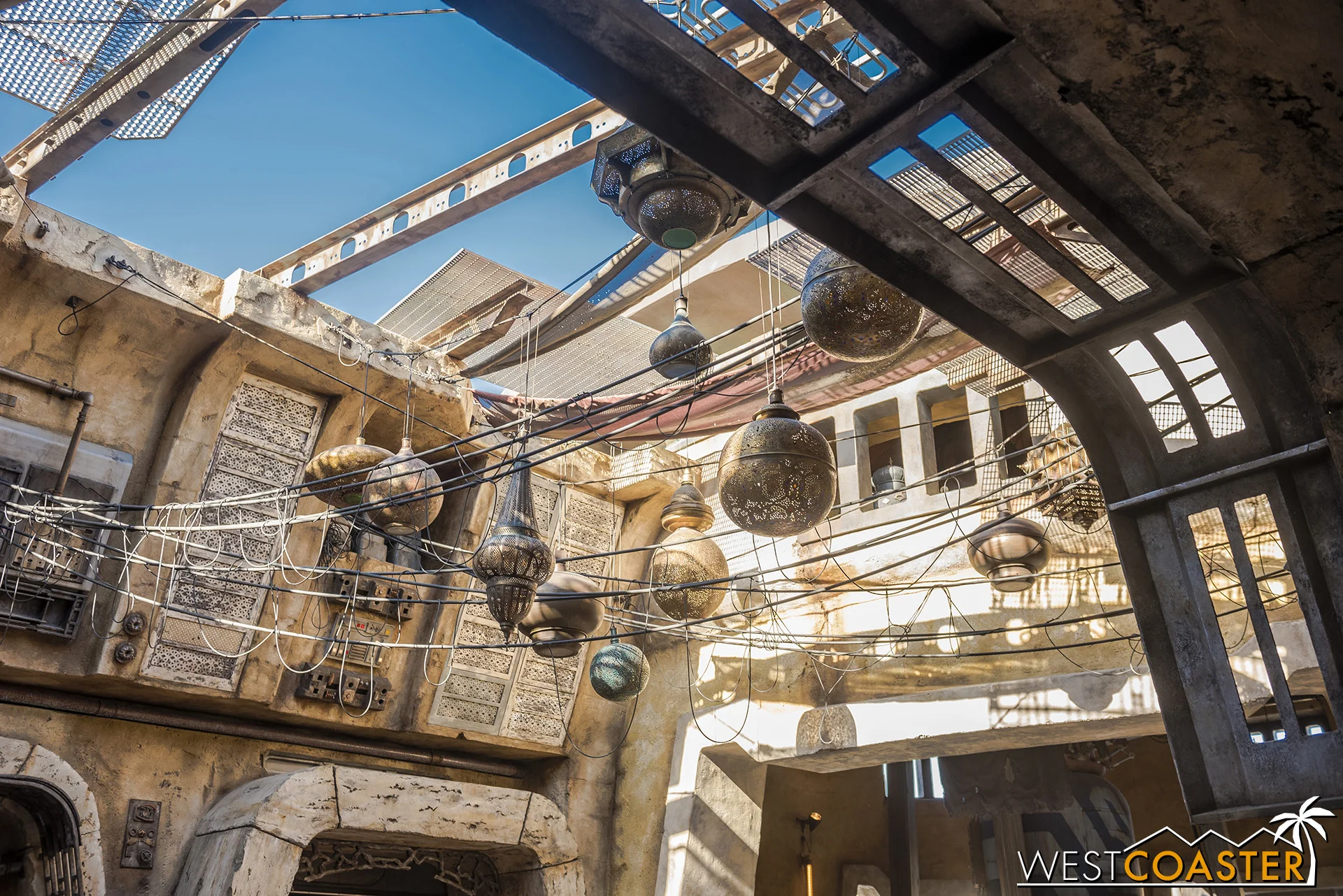 Star Wars: Galaxy's Edge - Merchants of Batuu — Westcoaster