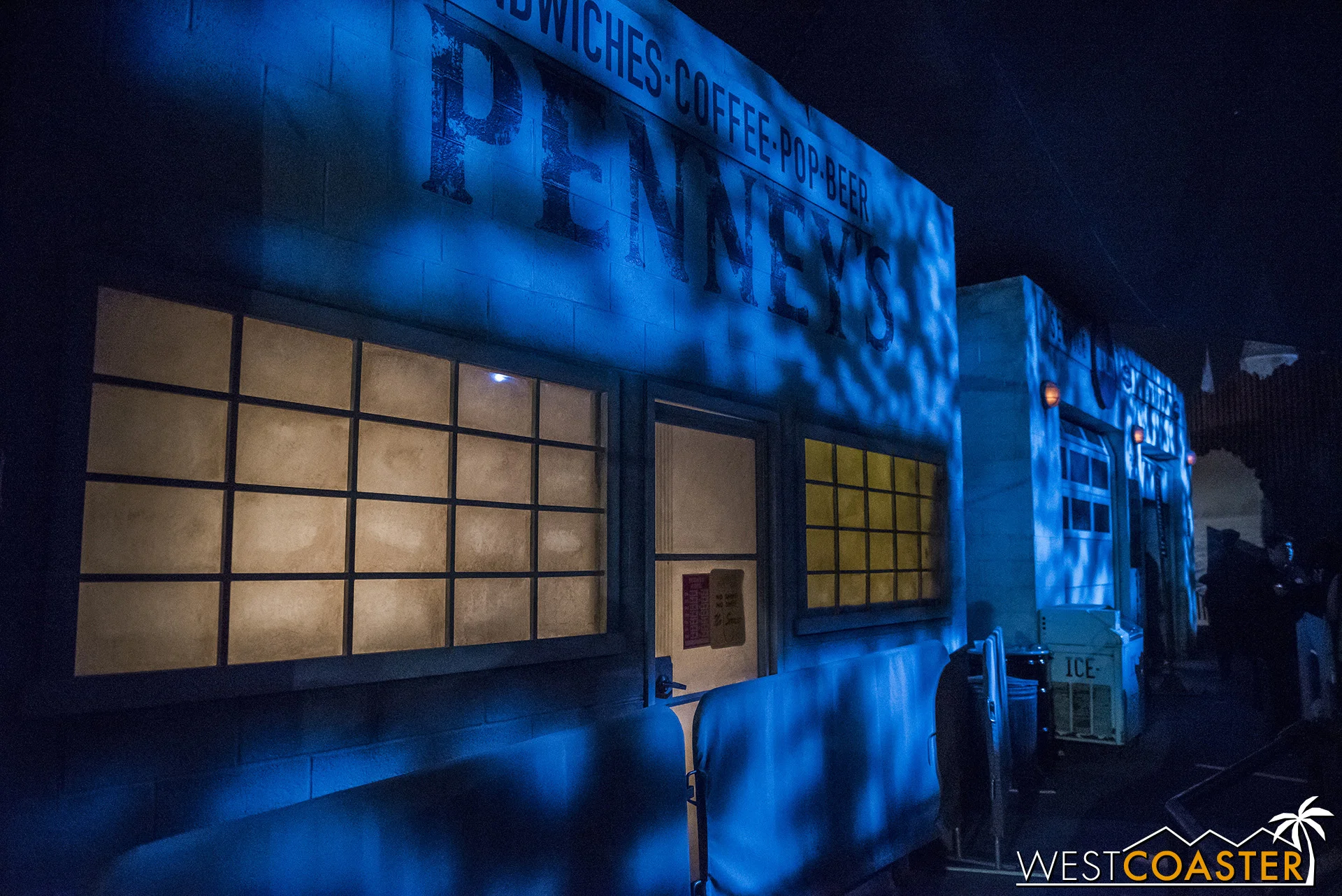 Universal Studios Hollywood Halloween Horror Nights 2018: Mazes Review ...