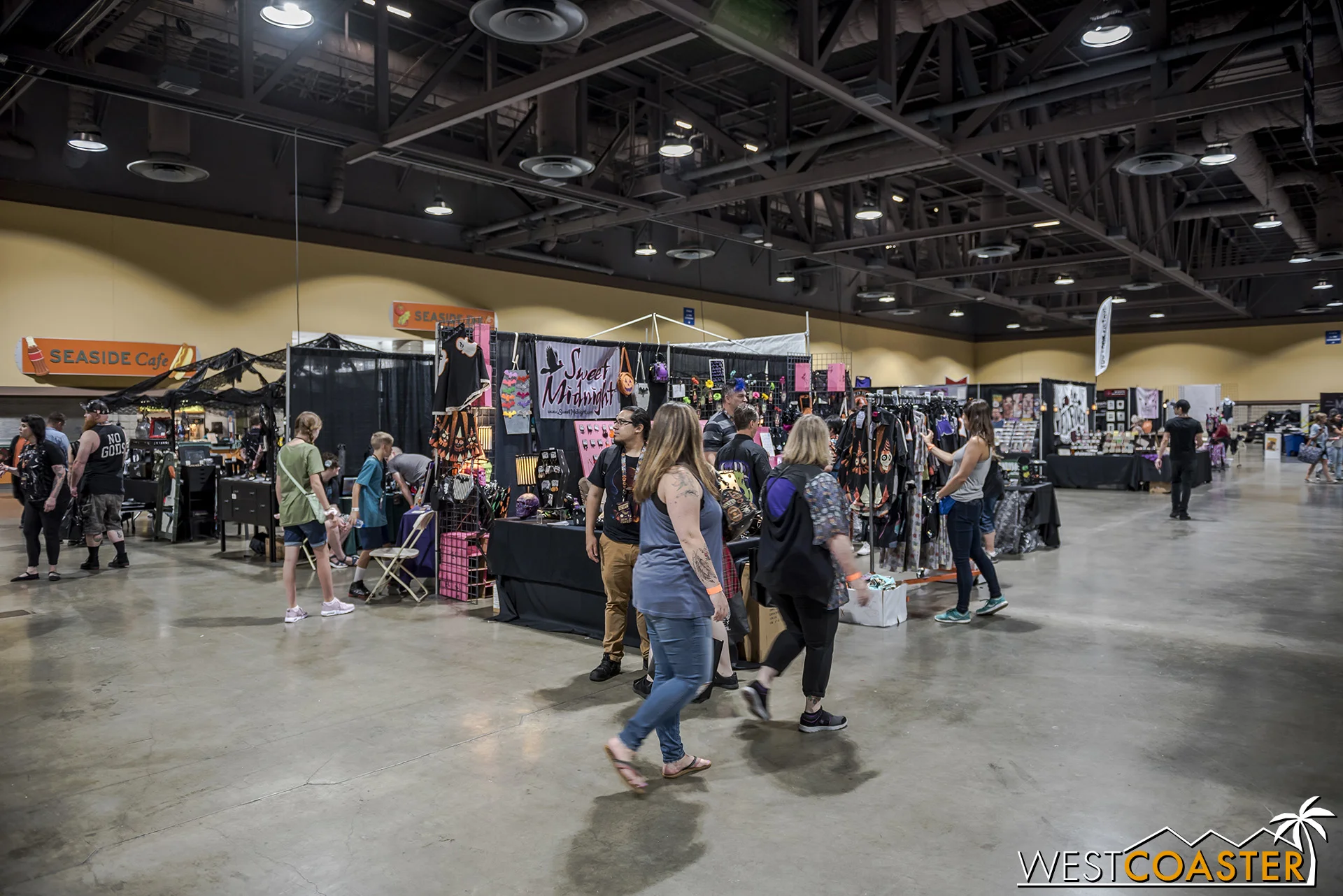 Midsummer Scream 2019: The Halls and the People — Westcoaster