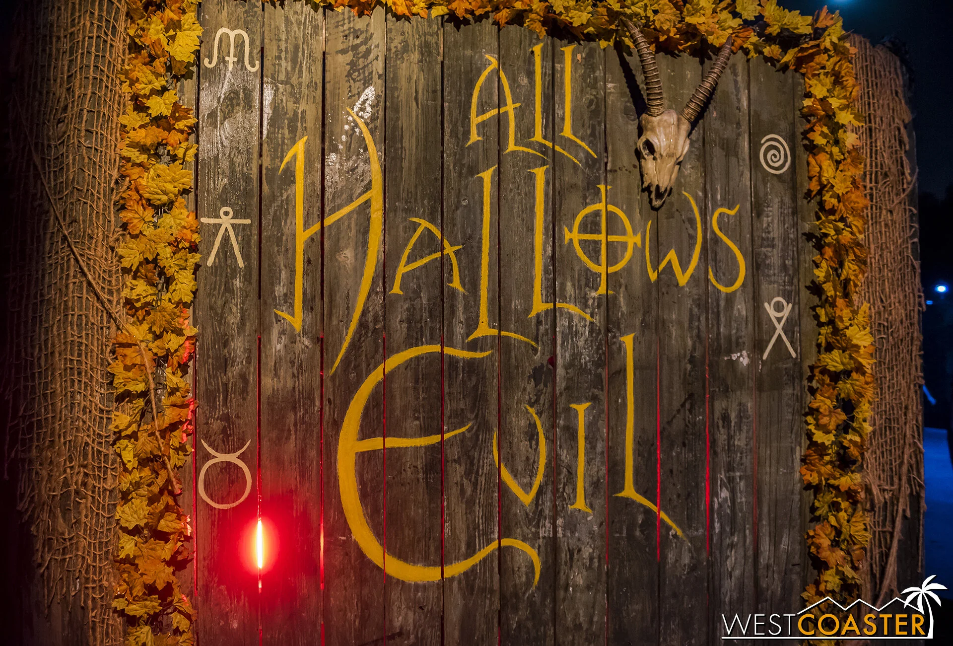 Universal Studios Hollywood Halloween Horror Nights 2019: Scare Zones ...