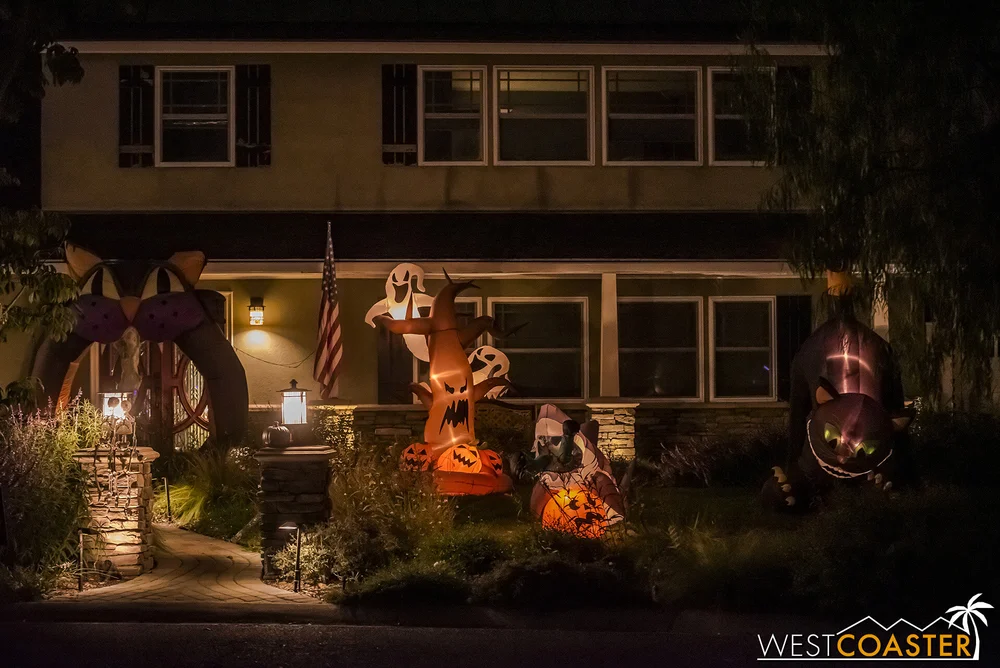 Orange County Yard Haunts 2020: Bayou By You, Haunted Mansion Haunt ...