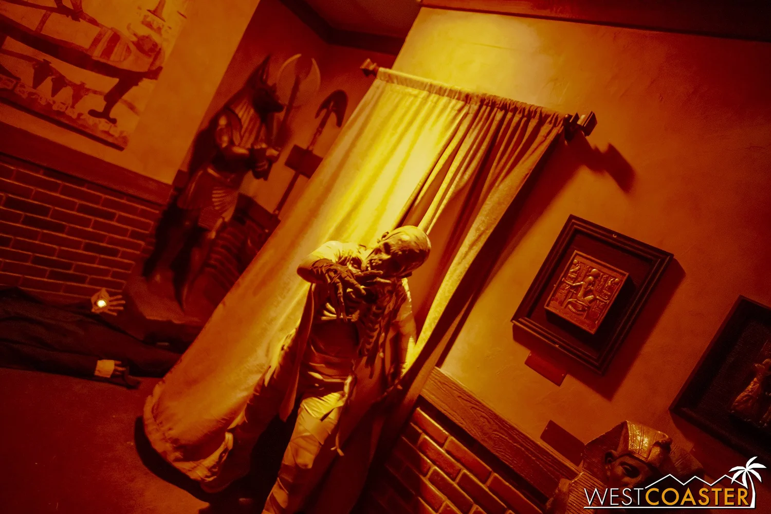 Universal Studios Hollywood Halloween Horror Nights 2022: Houses ...