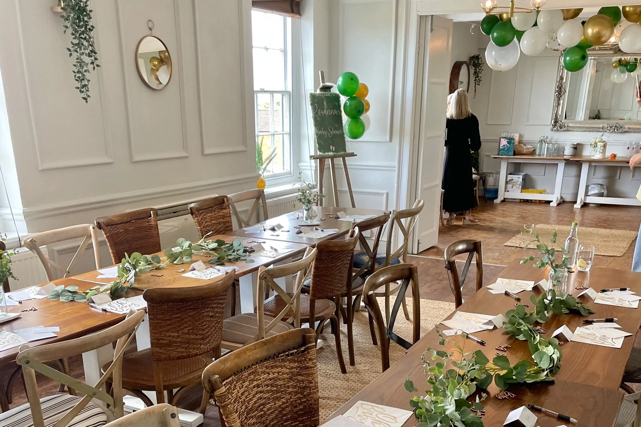 Reservations — THE SWAN