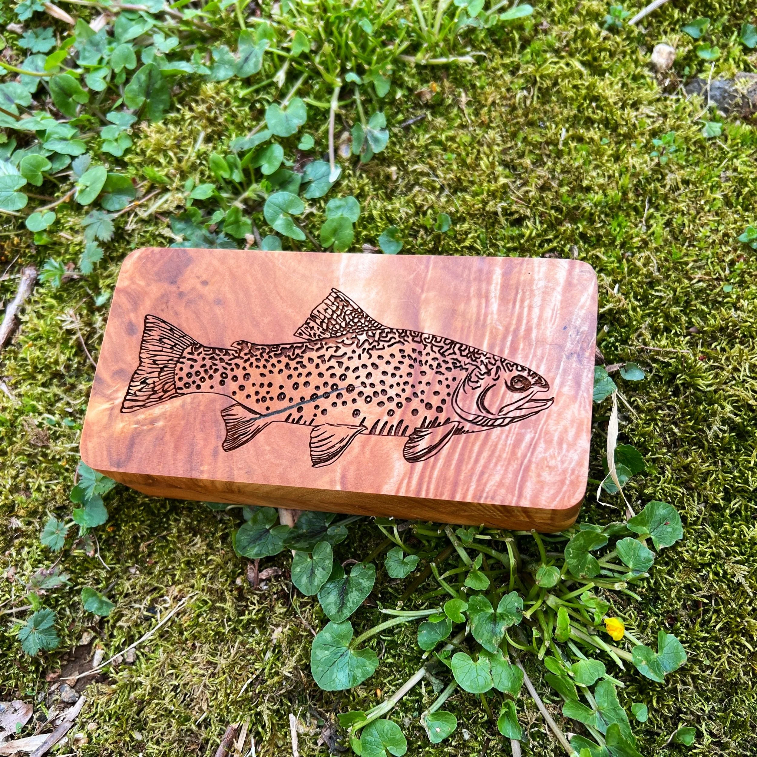 Brown Trout Engraved Clamshell Wooden Fly Box Wood Fly Fishing net ...