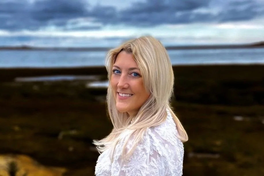BIO — Internationally Bestselling Author Julie Johnson internationally ...