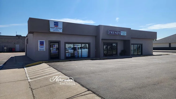 502 East Francis Street, North Platte Commercial Building - SOLD ...