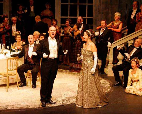 Ruth Kerr Biography — Sing out with confidence