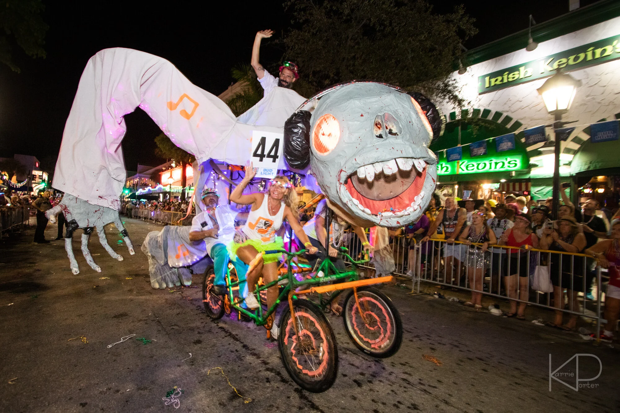 Crowds, Costumes, Craziness - Fantasy Fest Parade 2019 — Karrie Porter