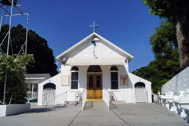 Saint Michael Shrine + Prayer — BEHATILIFE