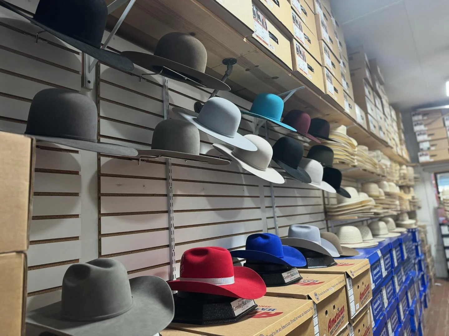 Herbs Hat Shop
