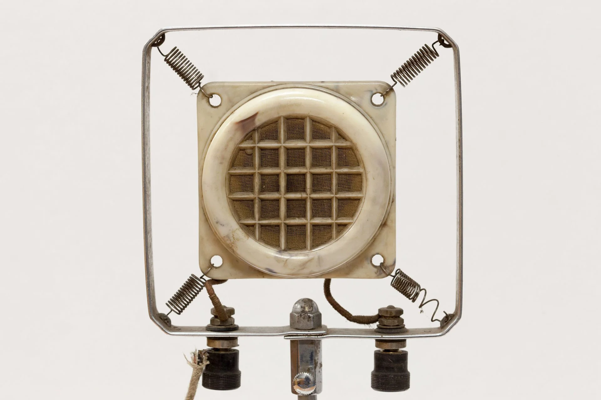 Microphone closeness? Songs featuring crooners — Song Bar
