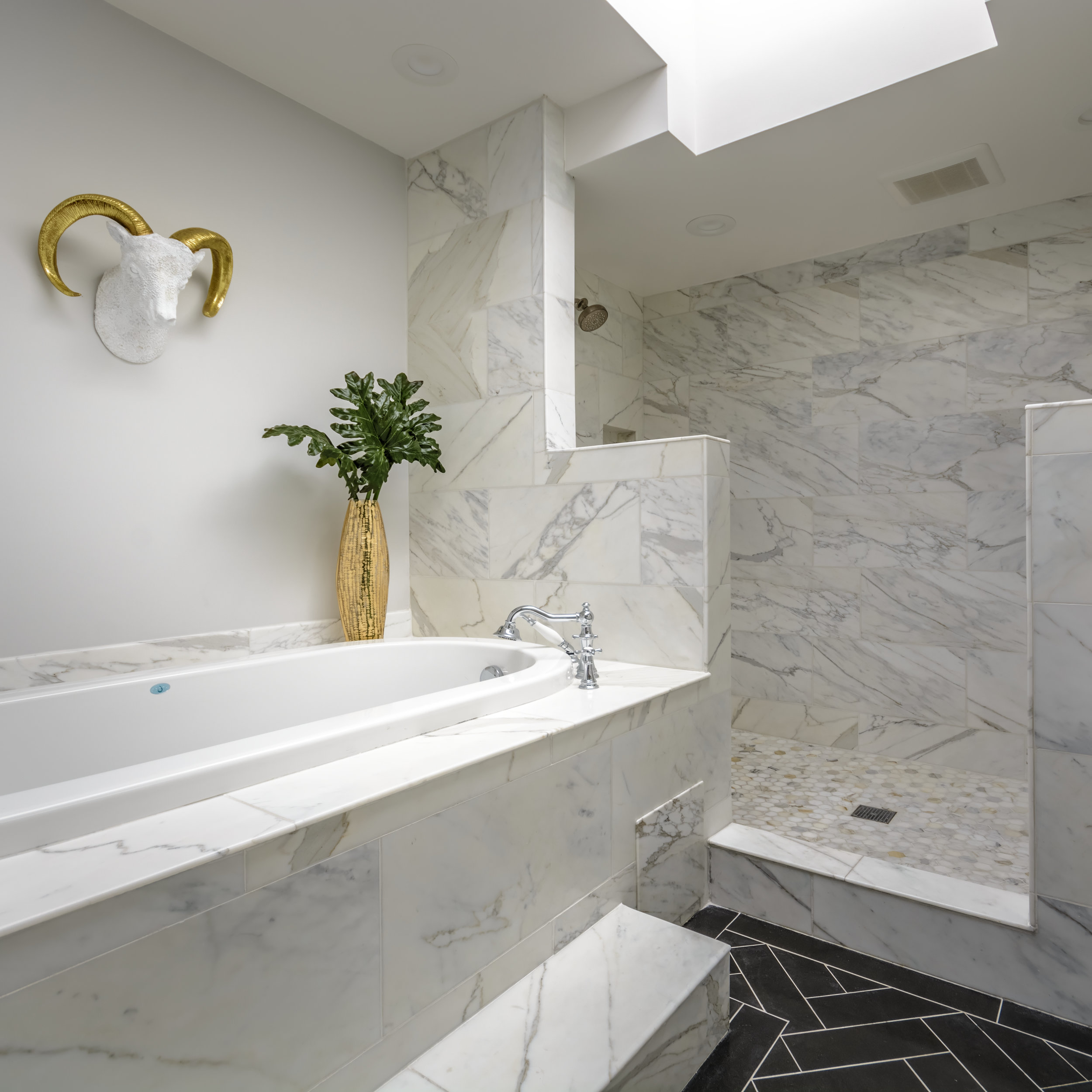 Oceanfront Family Retreat — Kelly Scanlon Designs