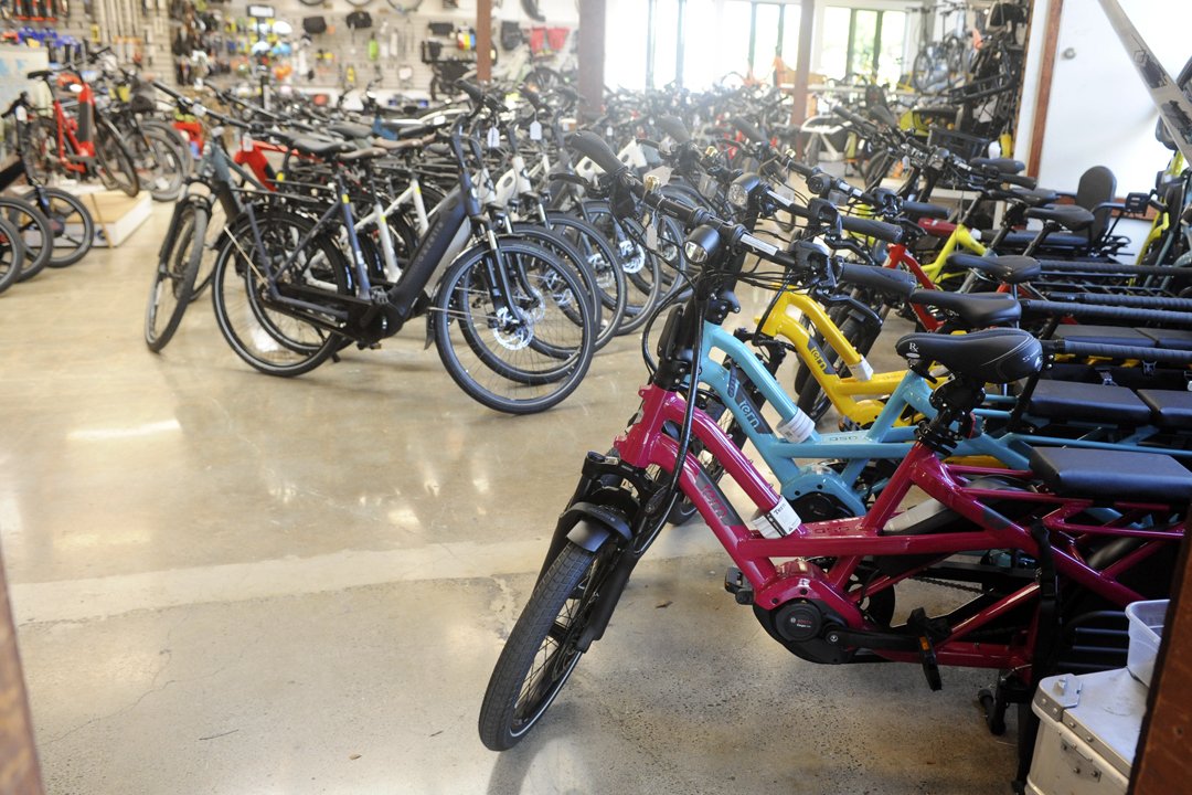 Around the Wheel - Episode #1 - Tern Features & Benefits — Blue Heron ...