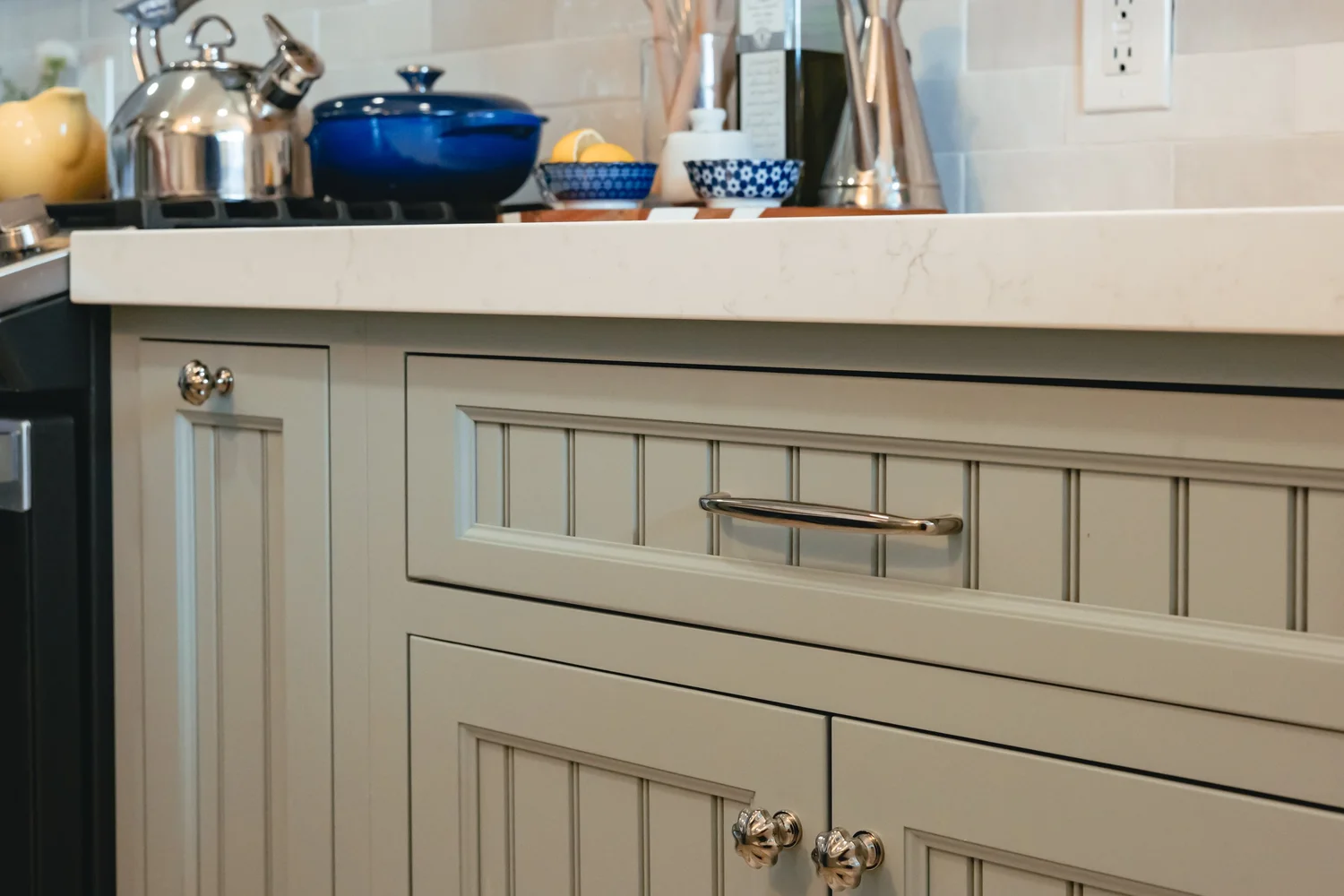 Reveal of My Friends' Modest Kitchen Makeover! — The Gold Hive