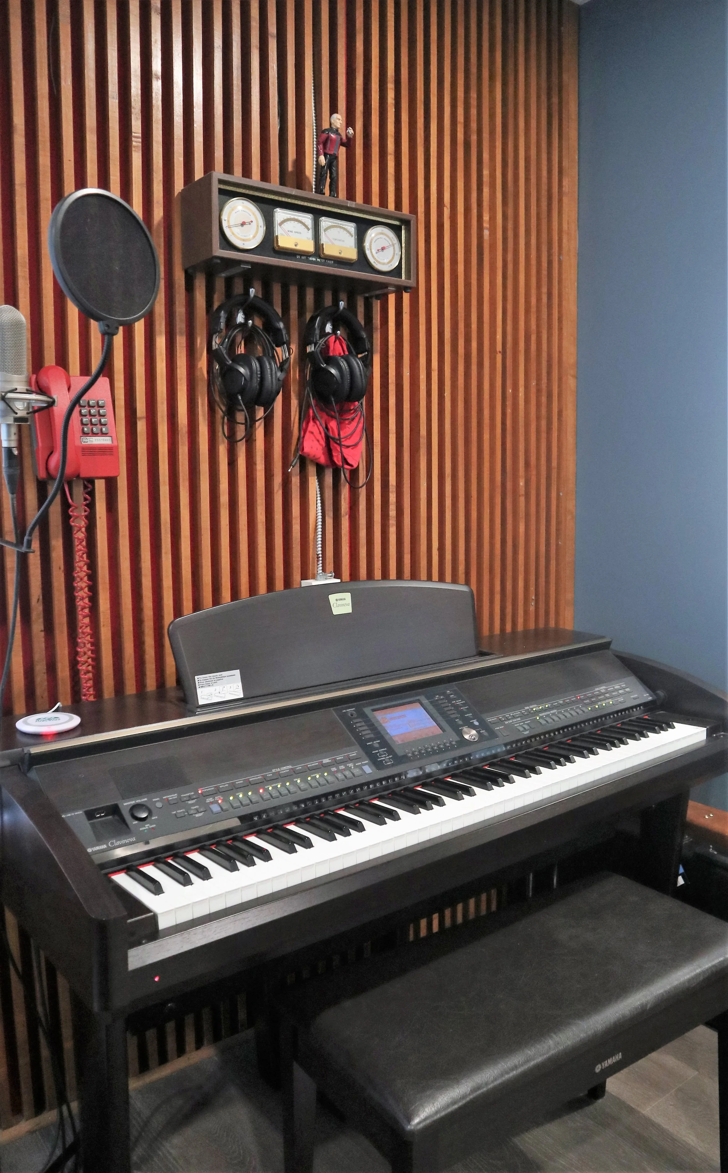 Contact — Shoebox Studios