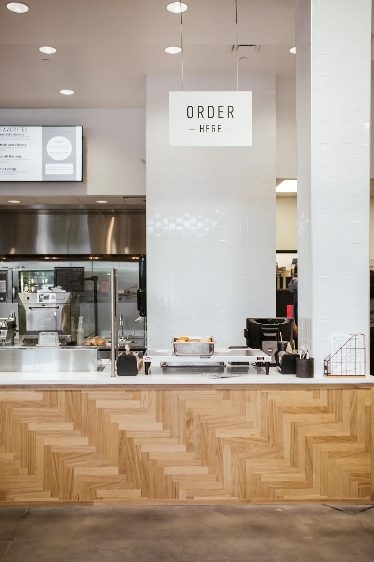 Project Golden Pantry Market — METAL + PETAL