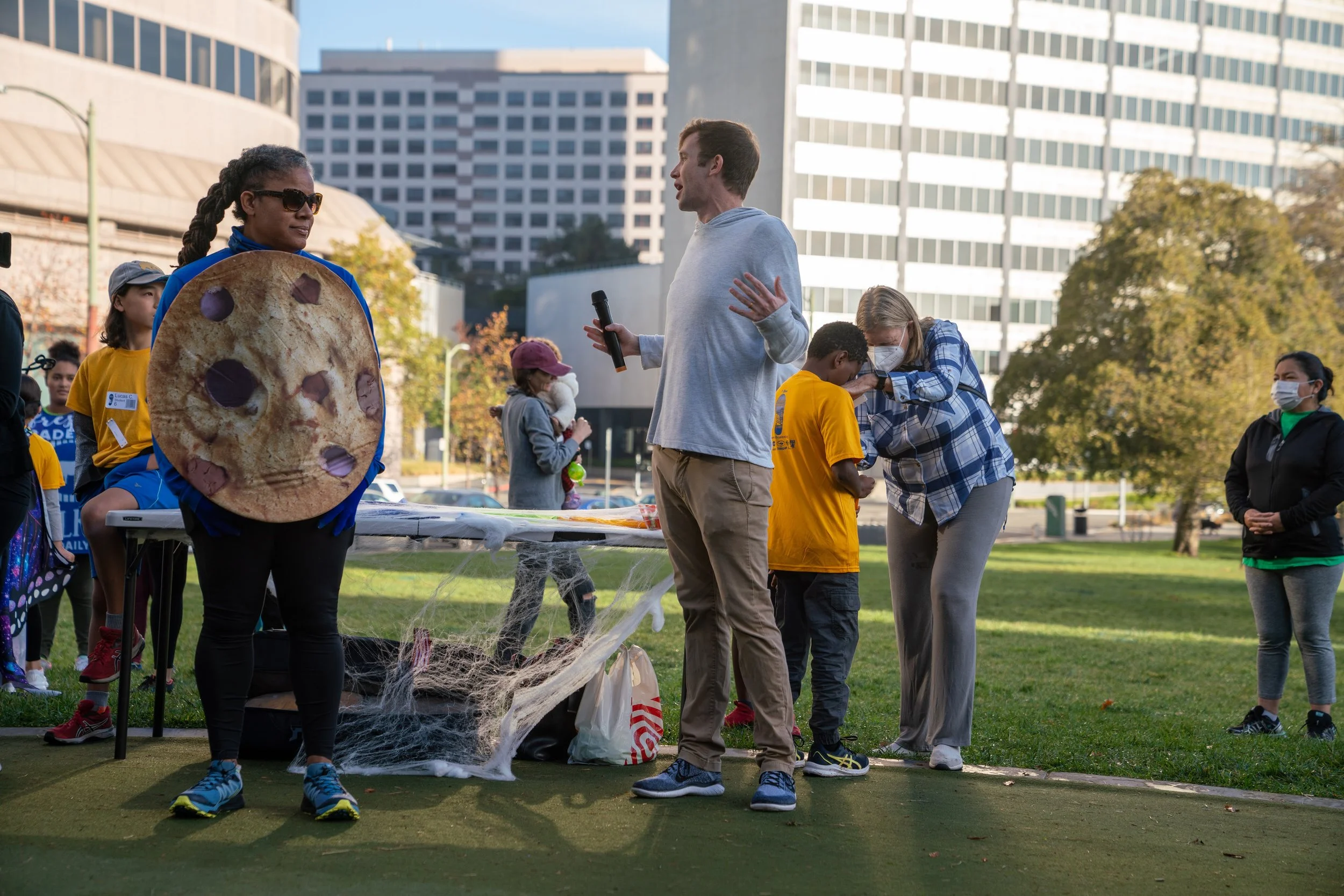 Fall 2022 - Halloween Costume Fun Run — Running for a Better Oakland (RBO)