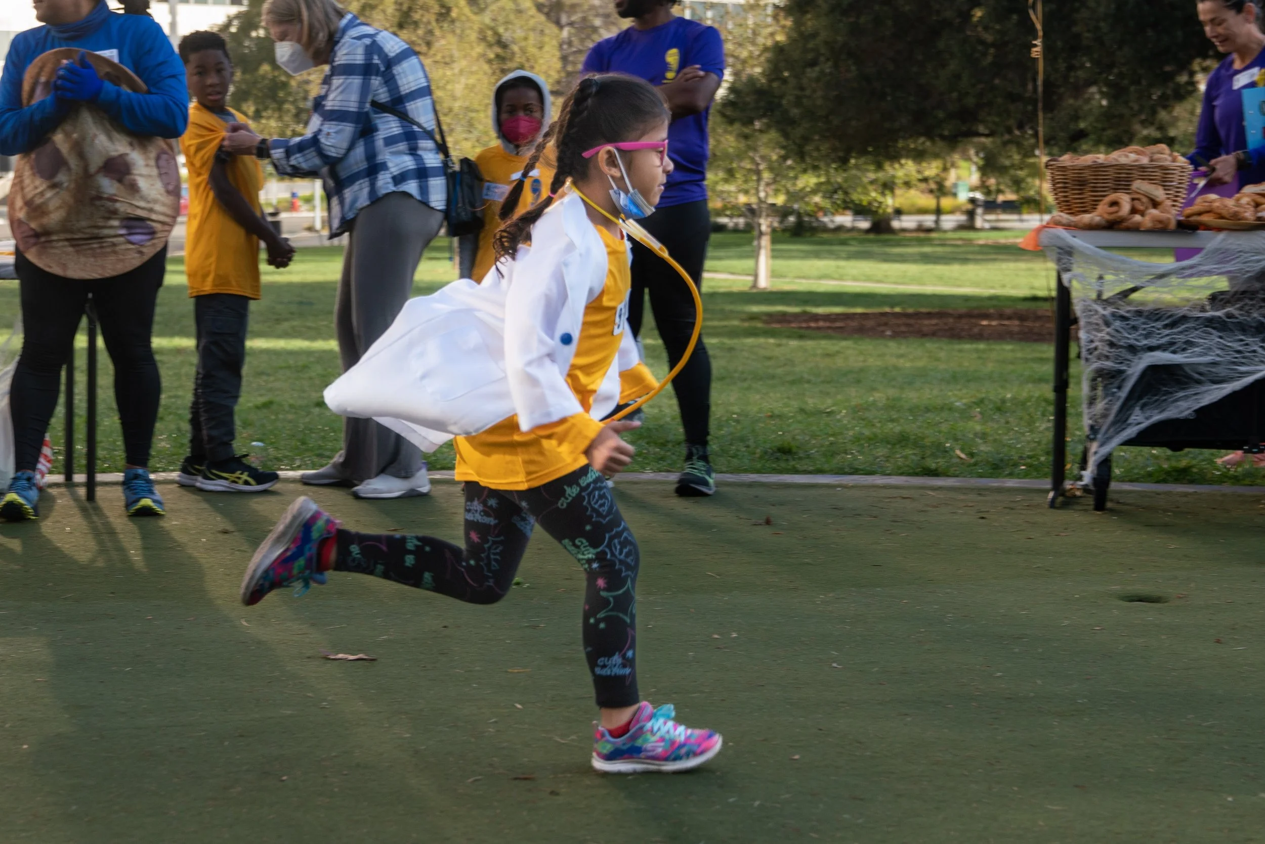 Fall 2022 - Halloween Costume Fun Run — Running for a Better Oakland (RBO)