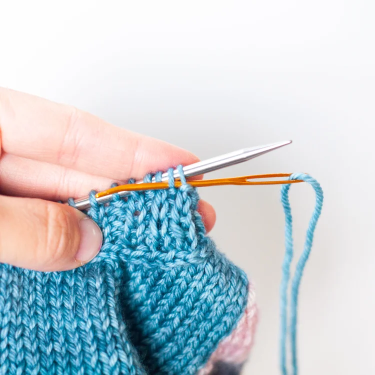 Sewn Bind Off — Tellybean Knits