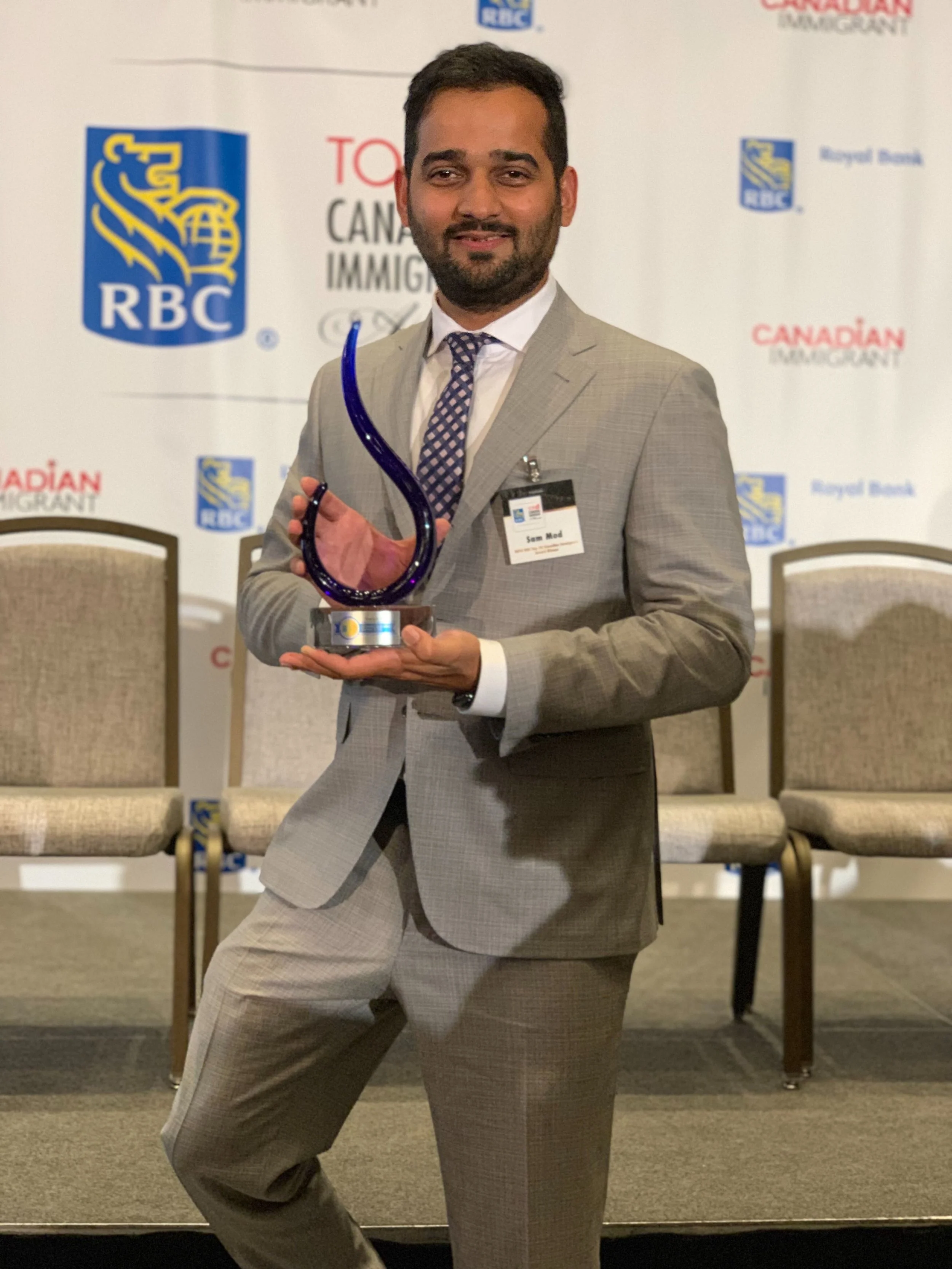 FreshWorks CEO Sam receives RBC Top 25 Canadian Immigrant Award