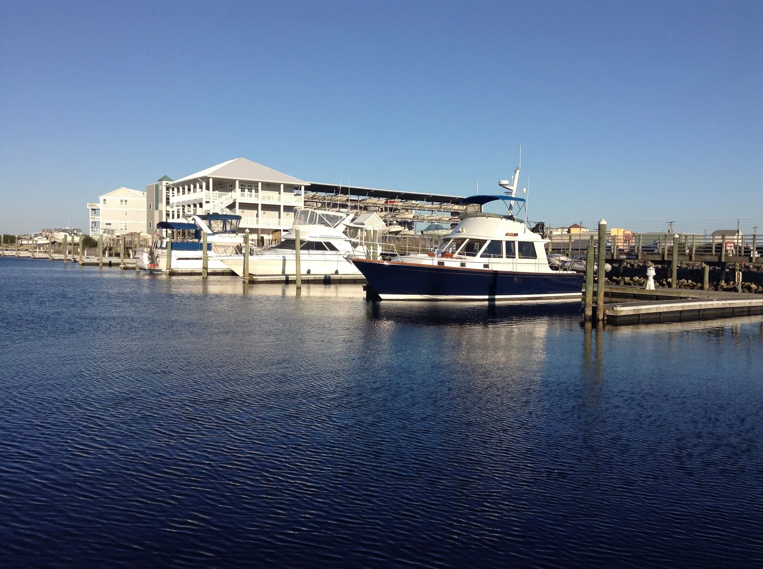 Dockage & Reservations — Topsail Island Marina