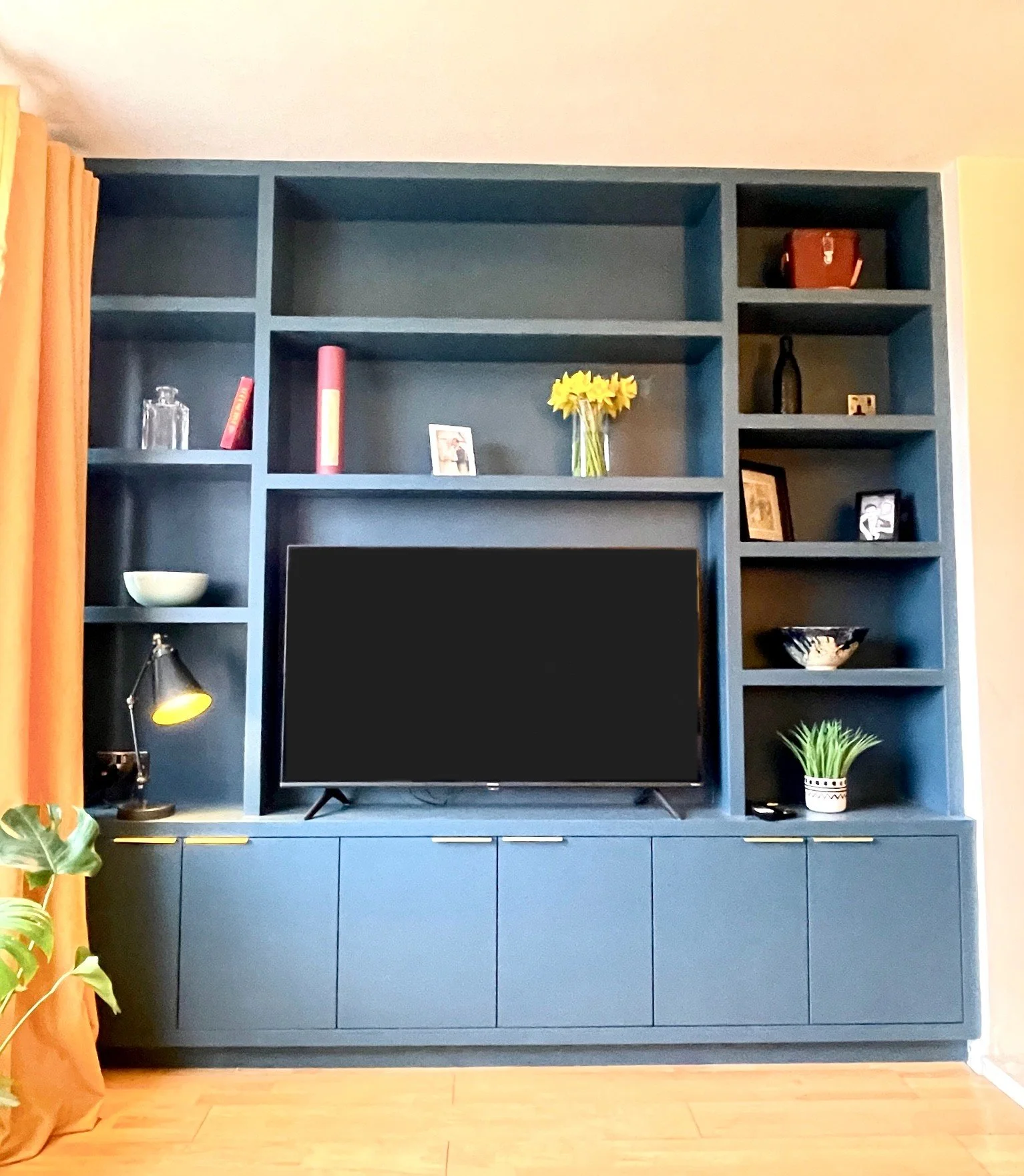 Media Units — Oliver Hazael Bespoke Carpentry