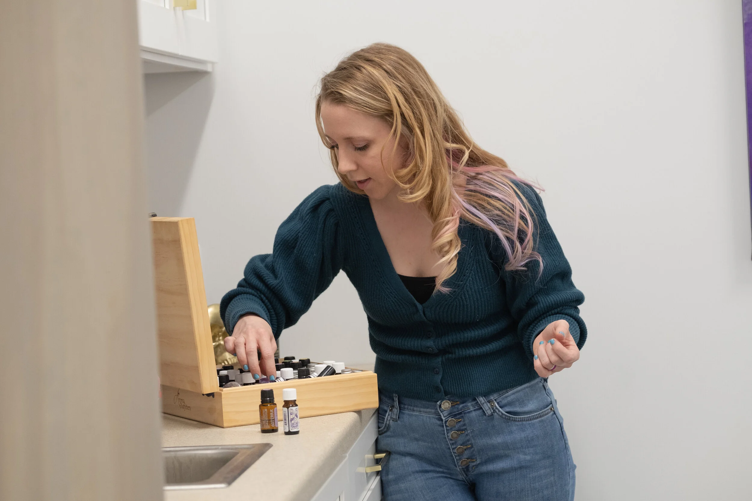 Aroma Acupoint Therapy — Embodied Physical Therapy