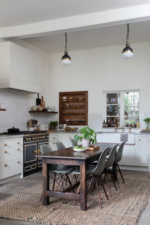 INTERIORS BY LISA GUEST