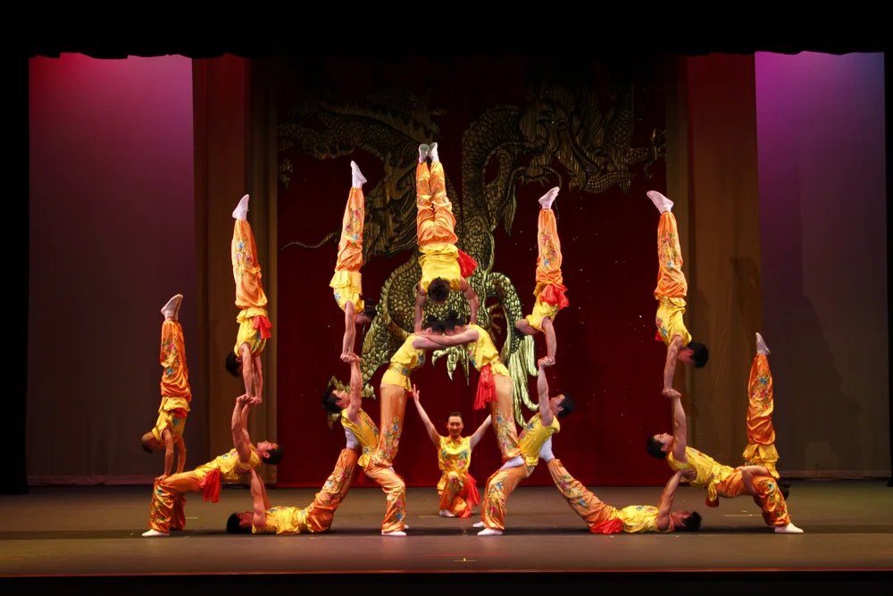 Experience the Peking Acrobats' Gravity-Defying Stunts — Walton Arts Center