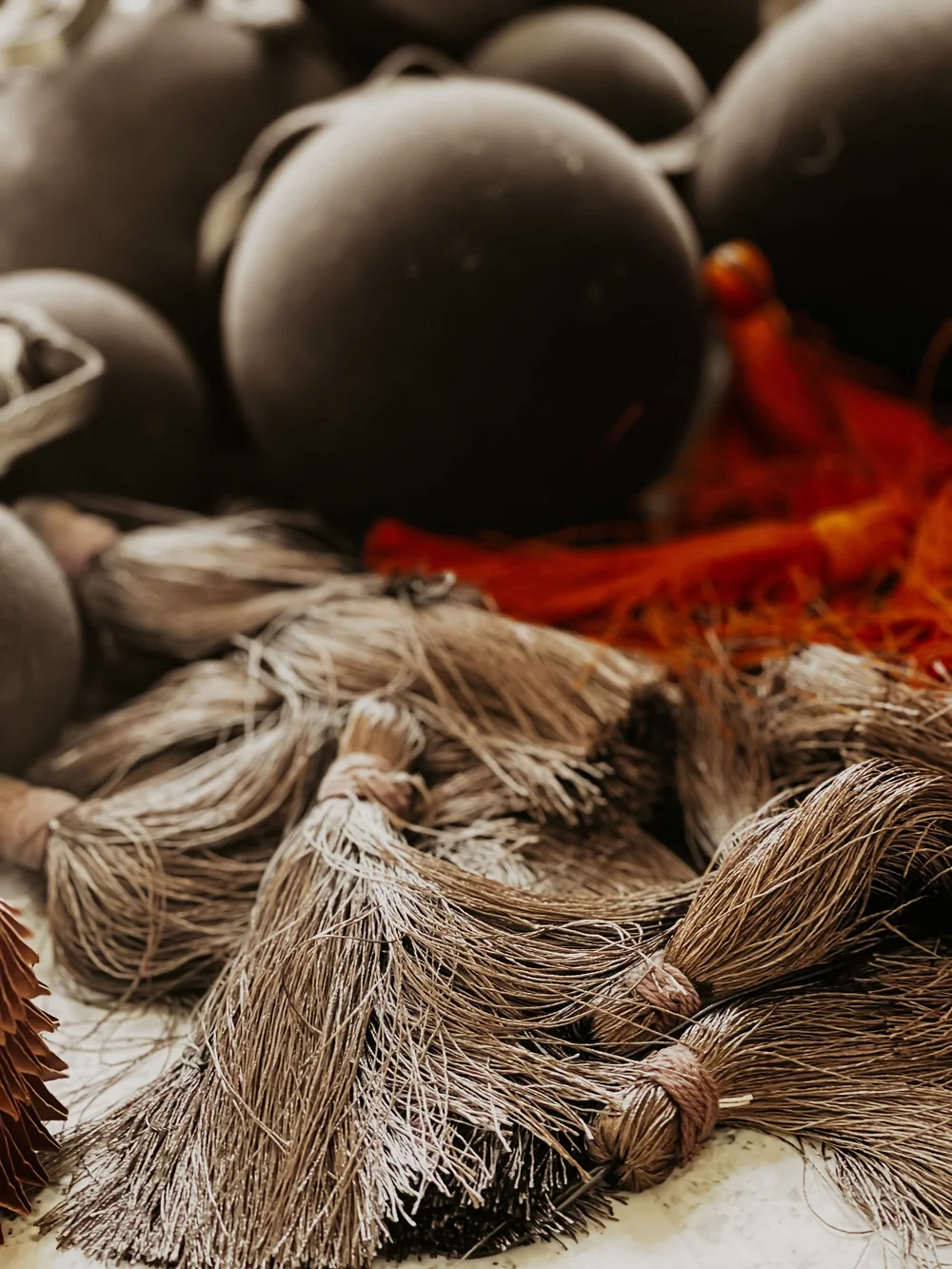 Christmas Decorating Ideas in Copper + Smoke + Chocolate Brown — Go ...