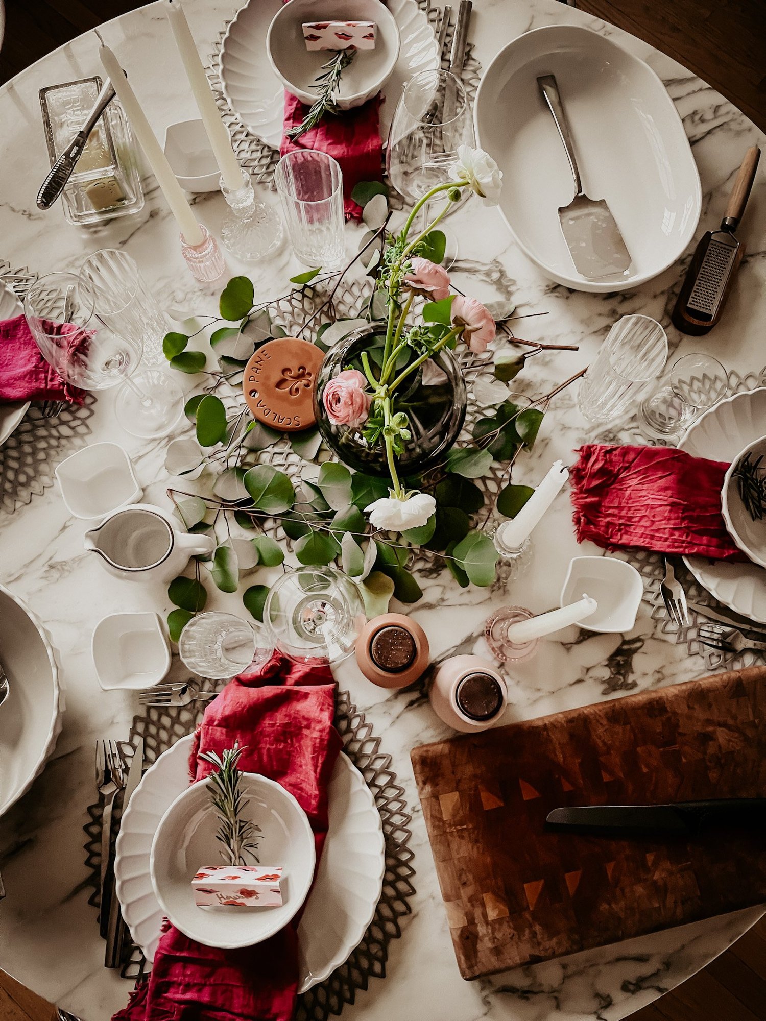 Spring Dinner Gathering Table Setting — Go French Yourself