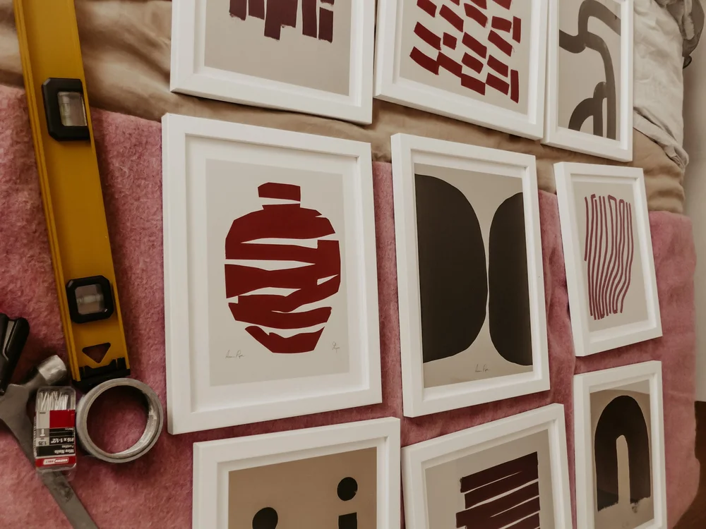 HOW TO HANG FRAMED ART FOR YOUR GRID GALLERY WALL FEATURING FY! — Go ...